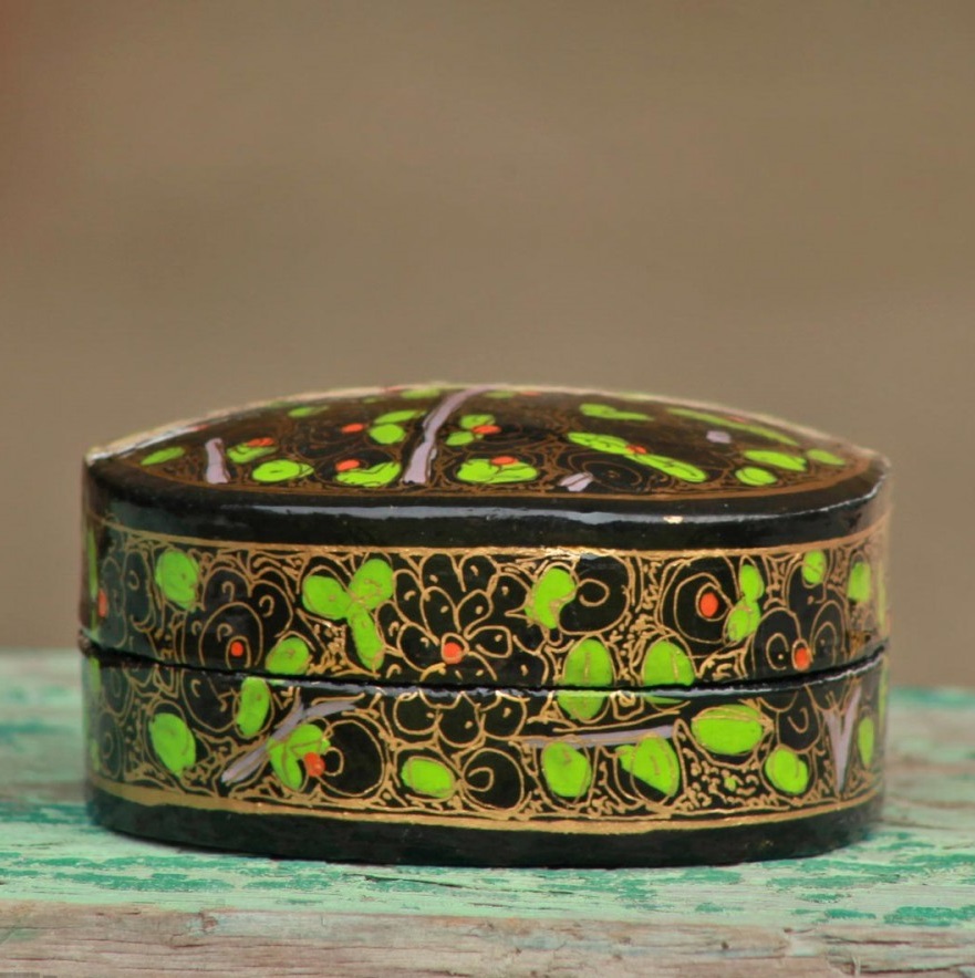 Antikcart Black Green Tree Floral Artwork Paper Mache Pin Box side view ...