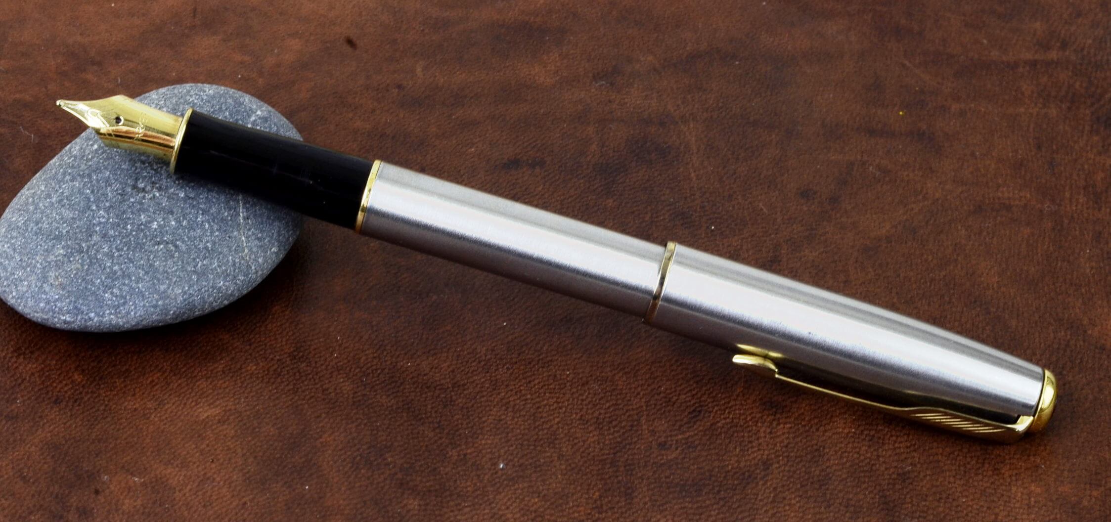 Parker Sonnet Fountain Pen 23Karat Gold Plated Nib Buy Online India Parker Sonnet Fountain Pen 23Karat Gold Plated Nib Buy Online India