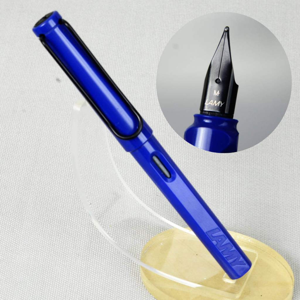 Buy lamy safari german made fountain pen with Steel black M nib online