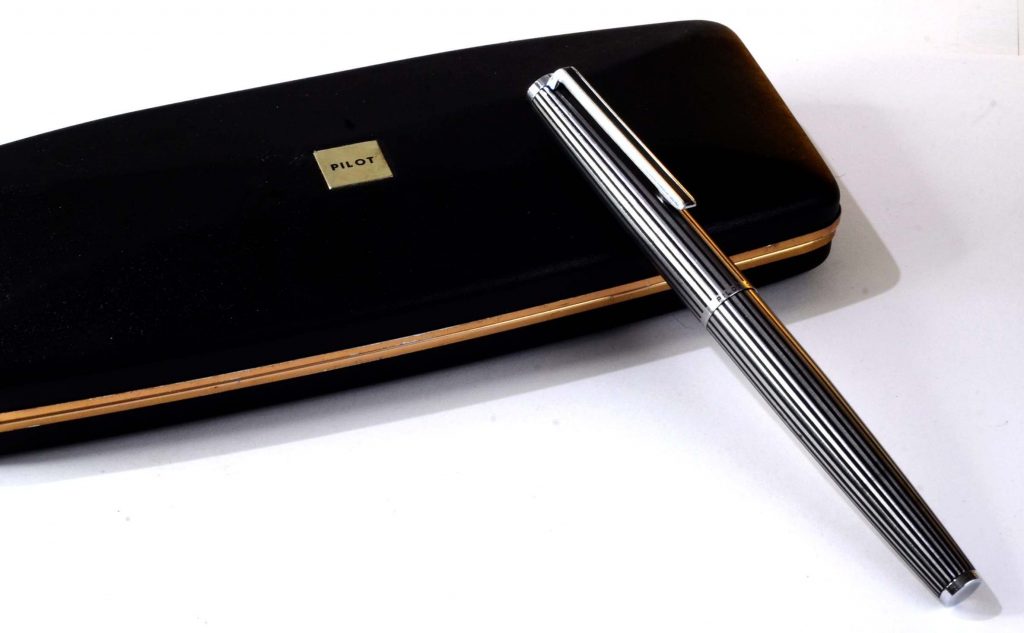 Buy Vintage Pilot custom silver striped fountain pen wth 14K gold M nib