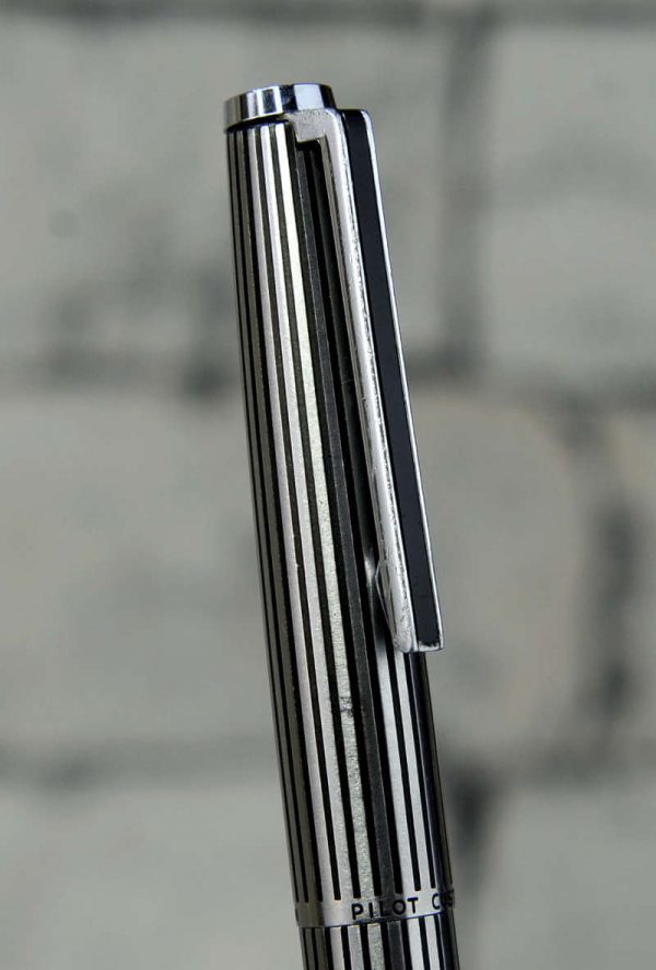 Buy Vintage Pilot custom silver striped fountain pen wth 18K white gold nib