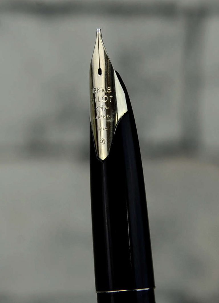 Buy Vintage Pilot custom silver striped fountain pen wth 18K white gold nib