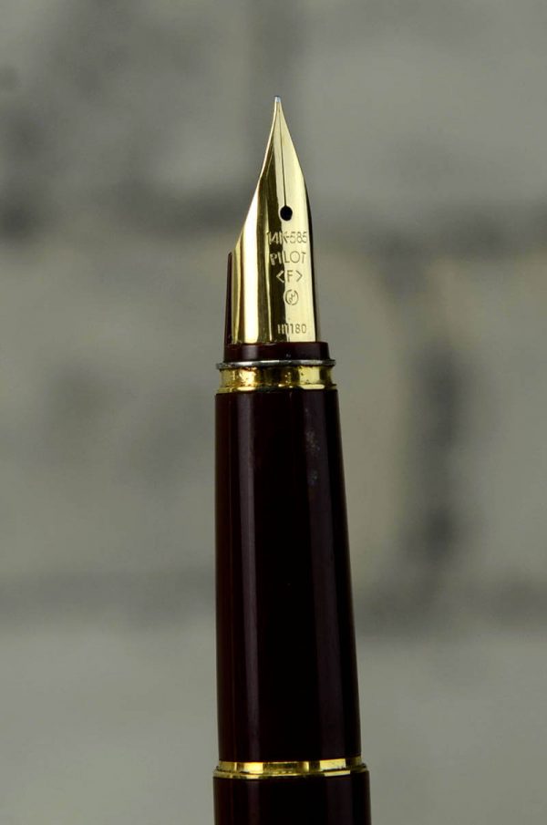Buy Vintage Pilot deluxe fountain pen 14K solid gold F nib