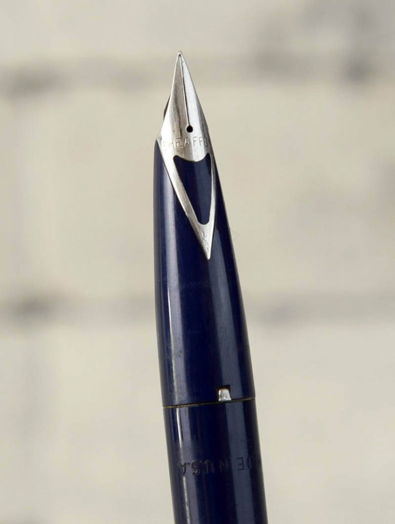 Vintage sheaffer imperial 440 navy barrel fountain pen with inlaid F nib