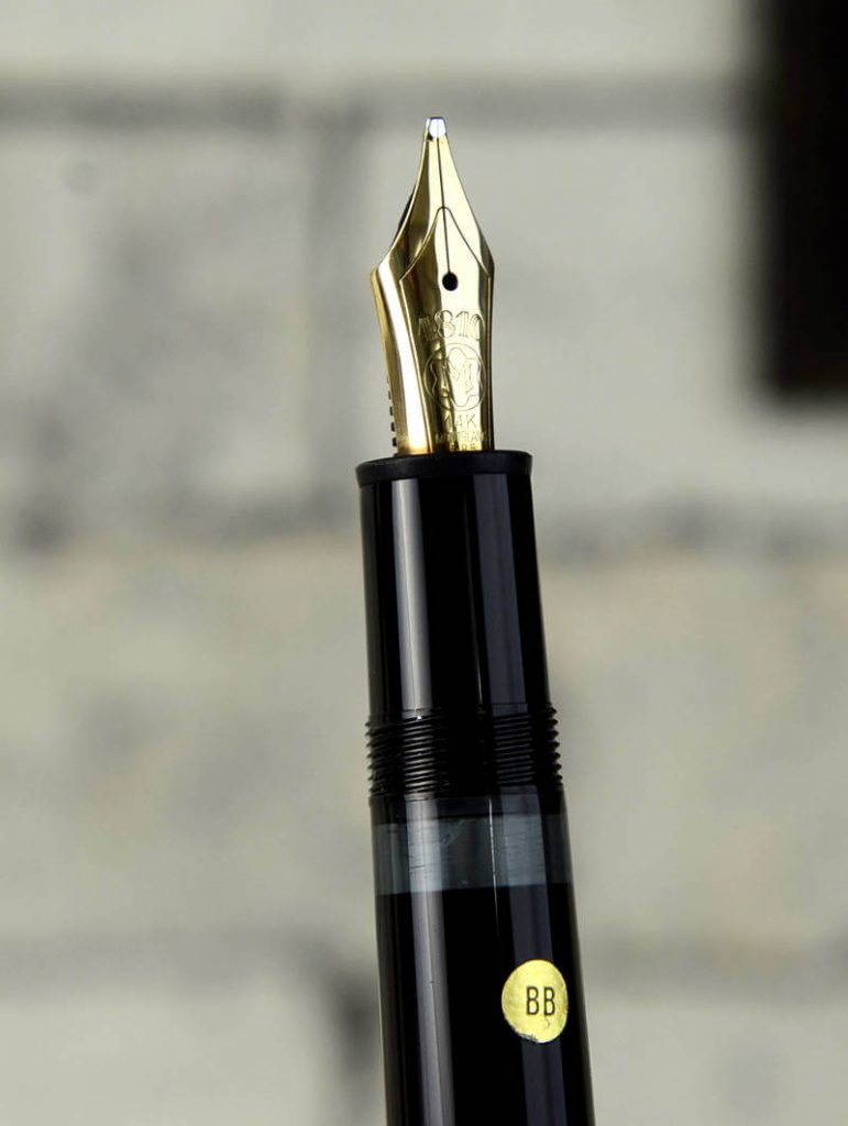 Buy vintage Montblanc Meisterstuck 146 fountain pen with gold BB nib