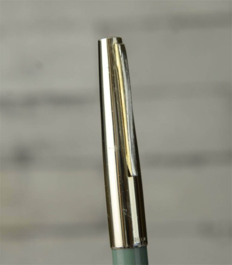Buy Vintage pilot super 100 fountain pen wth 14K gold fine nib