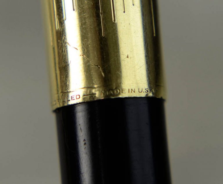 Buy online sheaffer crest deluxe fountain pen with 14K gold Medium nib