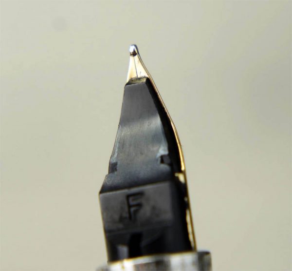 Vintage parker 75 sterling silver fountain pen with 14K gold fine nib