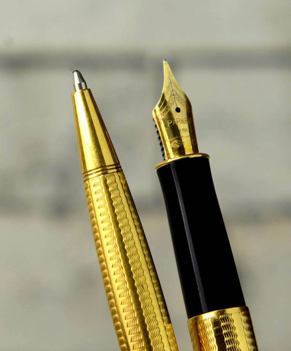 Buy Parker sonnet cascade golden fountain pen set with 18K gold F nib