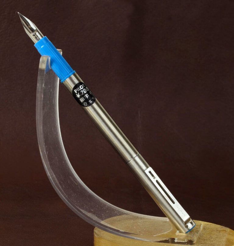 Buy Pilot birdie fountain pen with steel F nib online - NOS