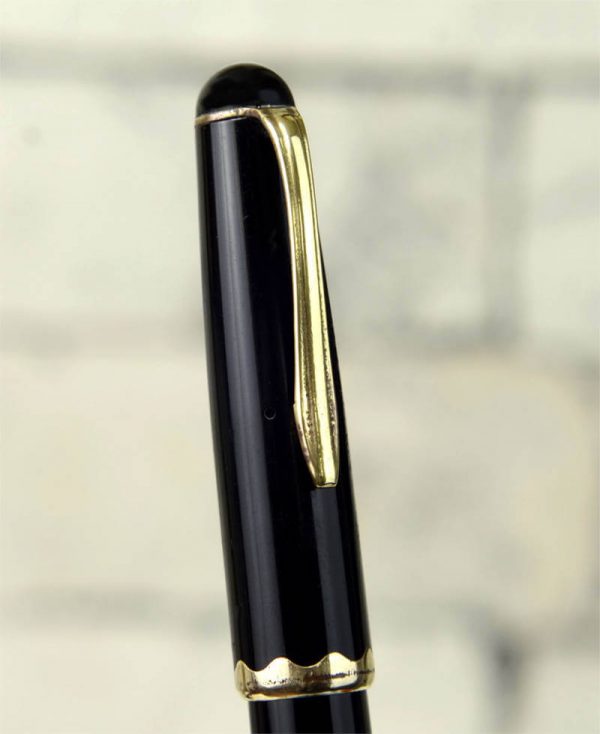 Buy vintage montblanc monte rosa fountain pen with 14K gold F online