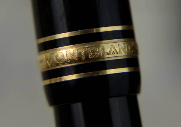 Buy vintage Montblanc Meisterstuck 146 fountain pen with 14K gold M nib
