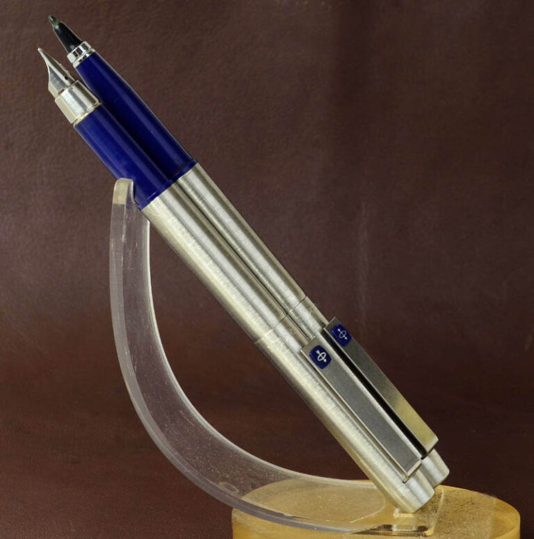 Parker 25 set of funtain pen and rollerball pen with steel M nib