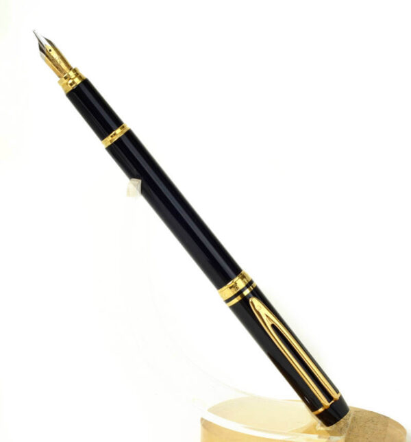 Buy waterman Le man 100 fountain pen with 18CT 750 gold M nib