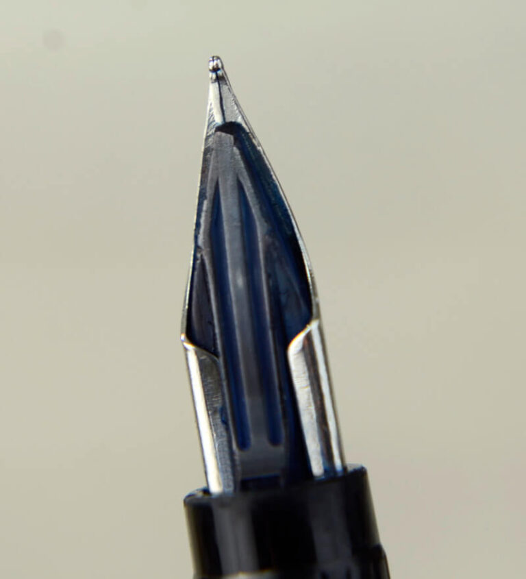 Buy Pilot birdie fountain pen with steel F nib online - NOS