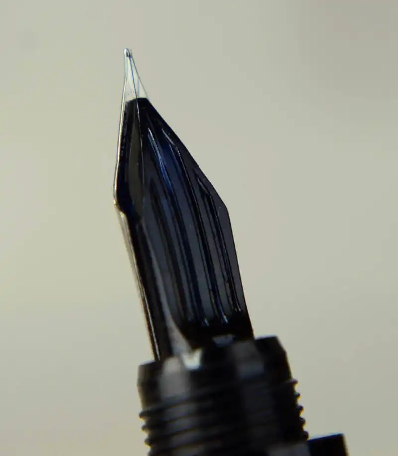 Pilot DP 100 desk top fountain pen in Perfect working condition