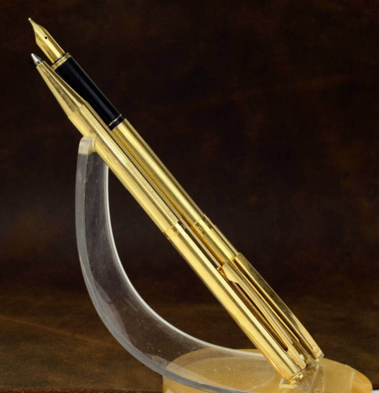 Buy vintage sheaffer TRZ 70 fountain pen gold plated M nib