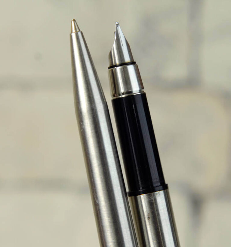 Parker 25 set of fountain pen and ballpoint pen with steel M nib