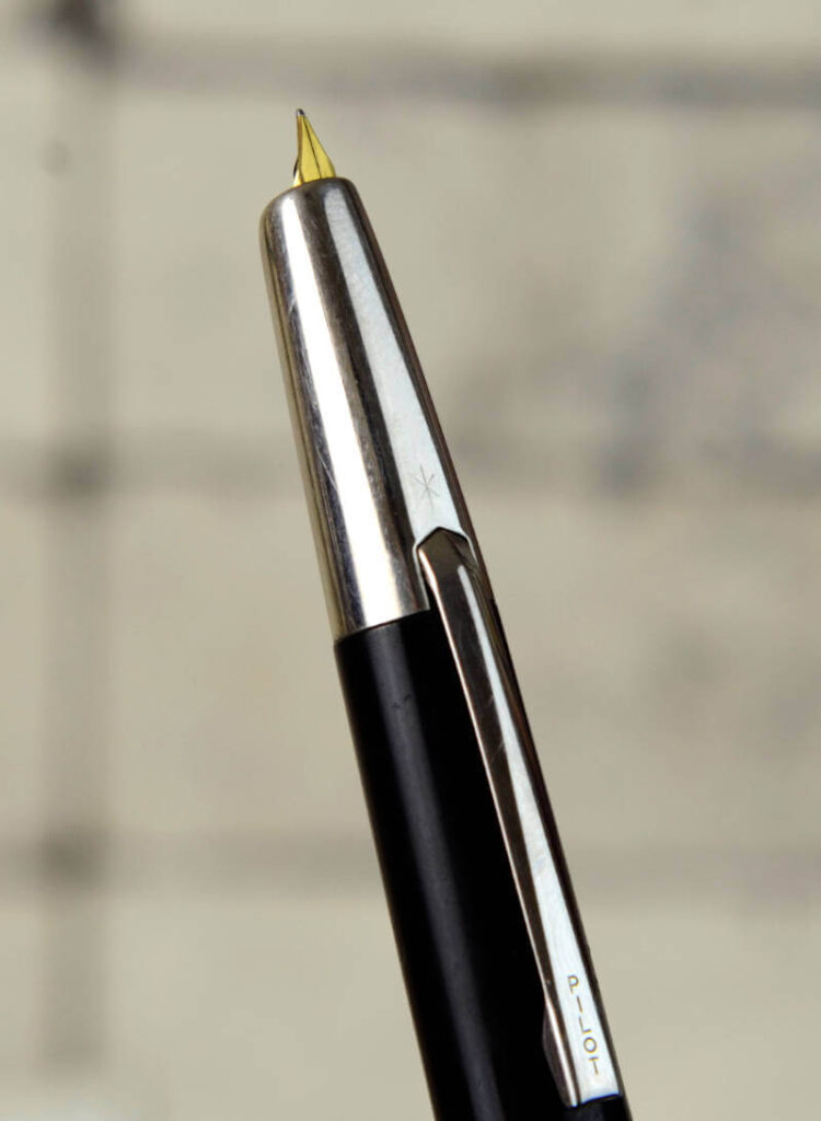 Buy vintage pilot capless fountain pen with 14K gold M nib - Clean