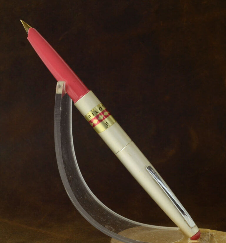 Buy vintage pilot short fountain pen gold plated F nib