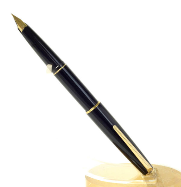 Buy Montblanc 320 fountain pen with 14K solid gold fine nib online