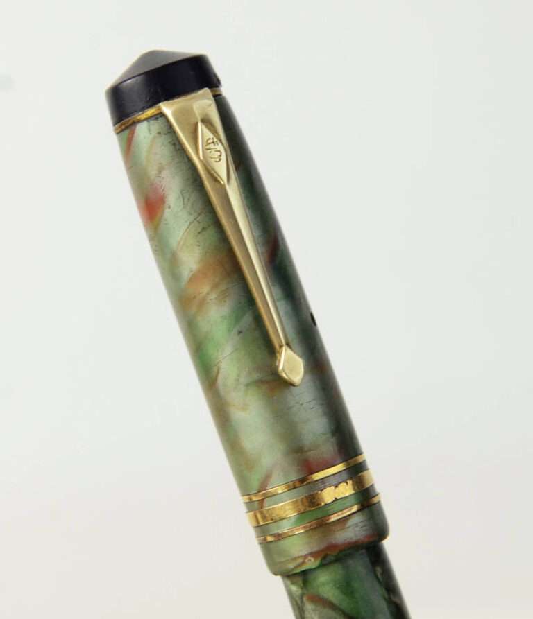 conway stewart dinkie 536 fountain pen with 14C gold B nib