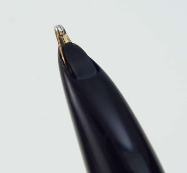 Buy parker 61 MKII black barrel fountain pen 14CT gold nib online
