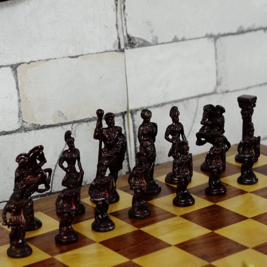 Original Rosewood Chess Set with Brass Pieces - Antikcart