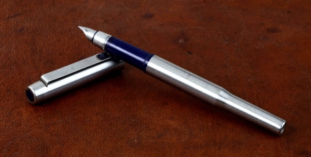 Parker 25 vintage fountain pen full metal body pen
