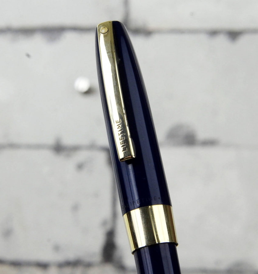 Sheaffer lifetime 2000 Vintage piston filler fountain pen with 14K gold nib