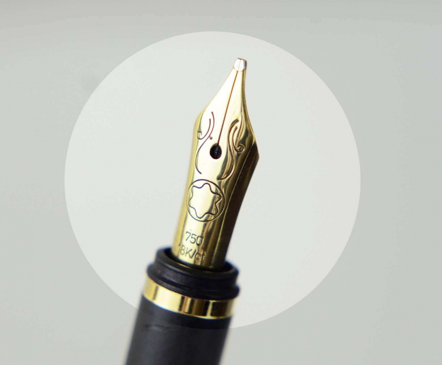 Buy Montblanc Noblesse golden barrel fountain pen 18K 750 B nib online