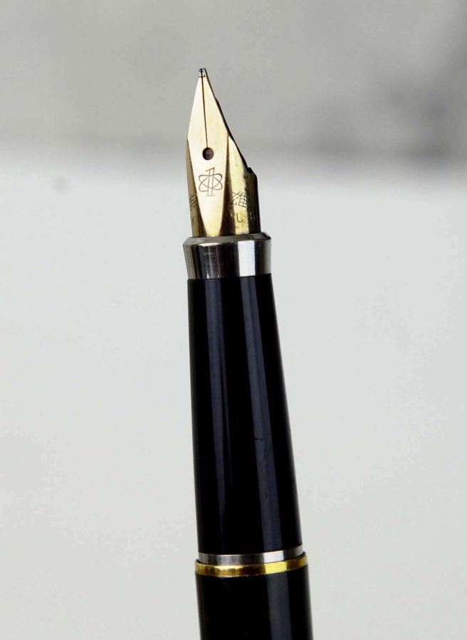 Hero 400 14K gold nib fountain pen Original Hero vintage fountain pen