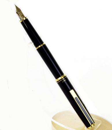 Buy Vintage Pilot original custom fountain pen wth 14K solid gold M nib