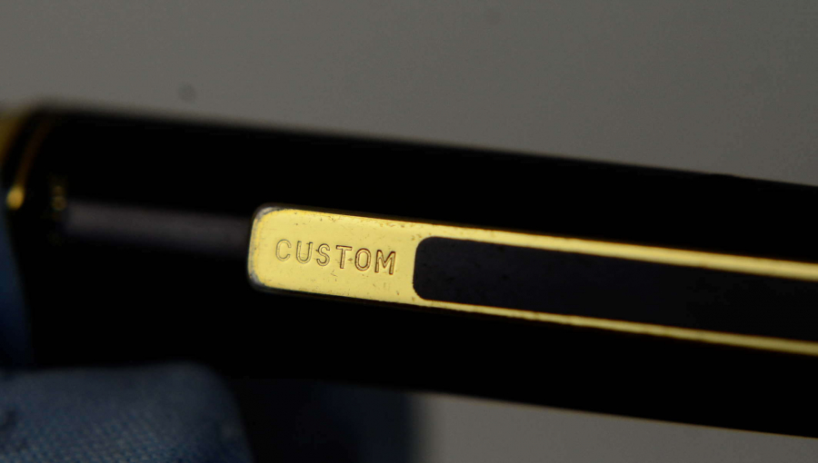 Buy Vintage Pilot original custom fountain pen wth 14K solid gold M nib